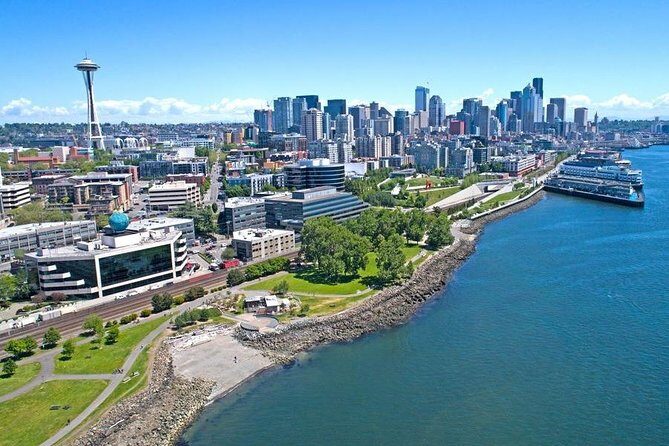 Departure Private Transfer: Seattle to Seattle Airport SEA in Luxury Car - The Sum Up