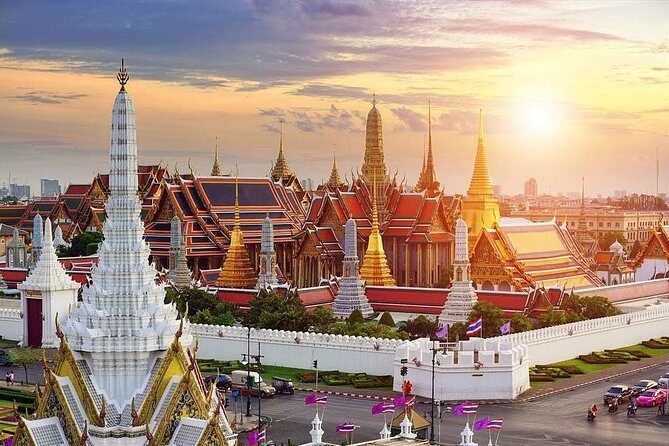 Departure Private Transfers: Bangkok to Don Mueang Airport DMK in Business Car - Final Word on Value