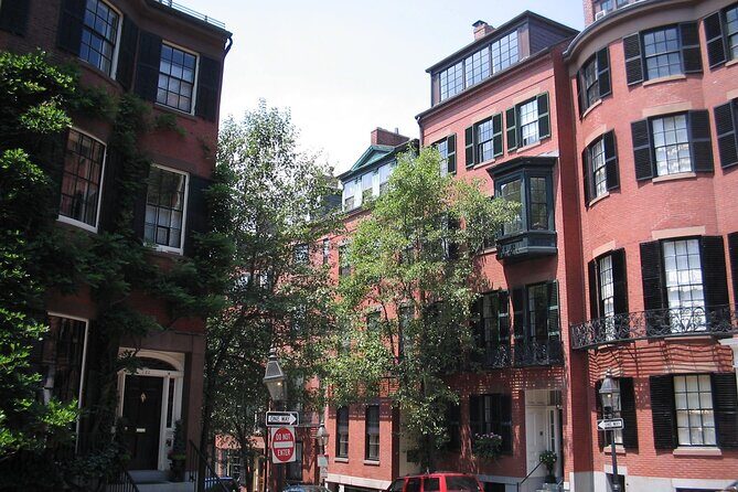 Departure Transfer: Boston to Boston Airport BOS by Business Car - FAQ