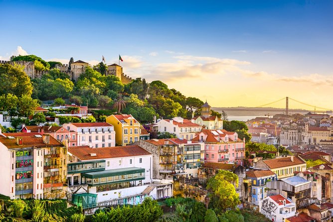 Departure Transfer: Lisbon to Lisbon Airport LIS in Business Car - Analyzing the Value