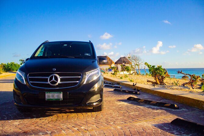 Departures in Mercedes Benz from Puerto Morelos to Cancun Airport - Deep Dive into the Experience