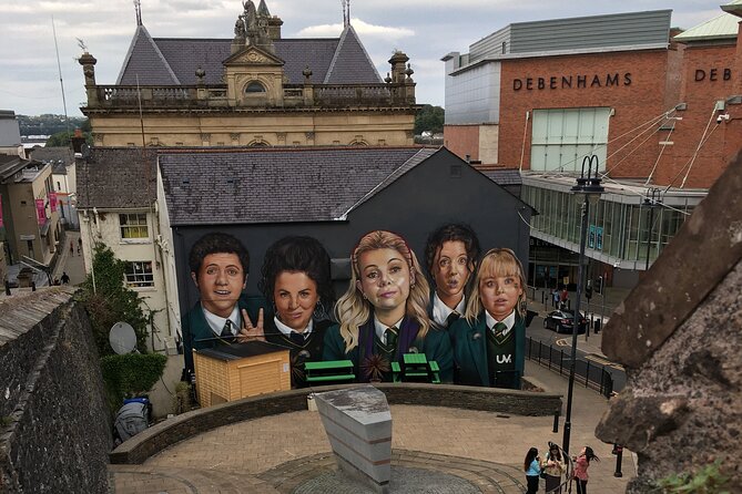 Derrie Danders: Highlights of the Walled City a Self-Guided Audio Tour - Immerse Yourself in Local Culture and Heritage