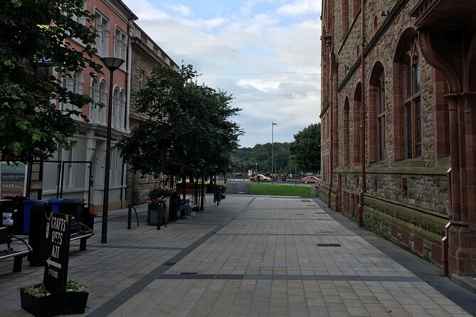 Derrie Danders: Highlights of the Walled City a Self-Guided Audio Tour - Navigate the Tour With Ease and Convenience