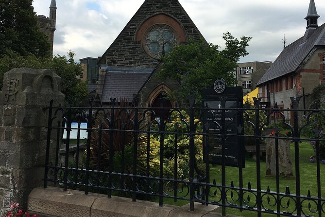 Derrie Danders: Highlights of the Walled City a Self-Guided Audio Tour - Frequently Asked Questions