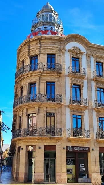 Descubriendo Almería: Un Viaje por la Historia y la Cultura - The Sum Up