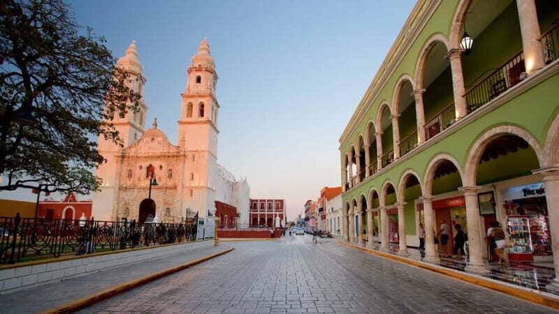 Desde Mérida: Becal and Campeche Guided Day Trip - Key Points
