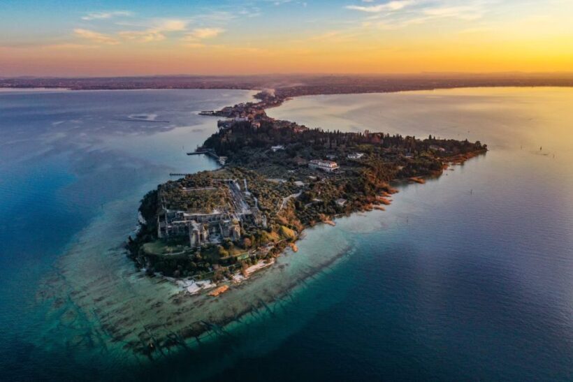 Desenzano del Garda: Sunset Boat Trip at Sunset with Drink - Itinerary Breakdown — What to Expect