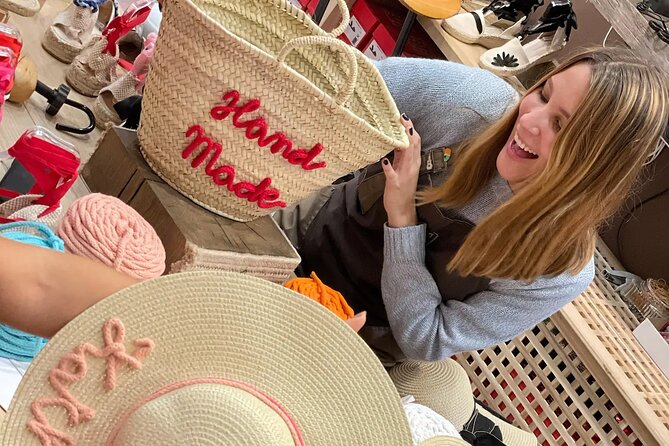 Design and Craft a Raffia Bag in Barcelona - Who Will Love This Tour?