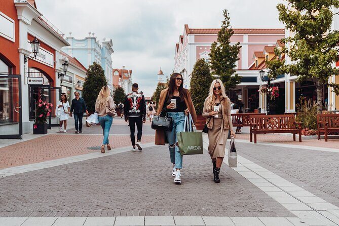 Designer Outlet Parndorf Return Shuttle Bus from Vienna - The Sum Up