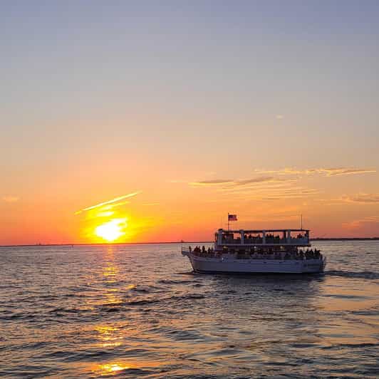 Destin: Sunset Dolphin Cruise - Key Points