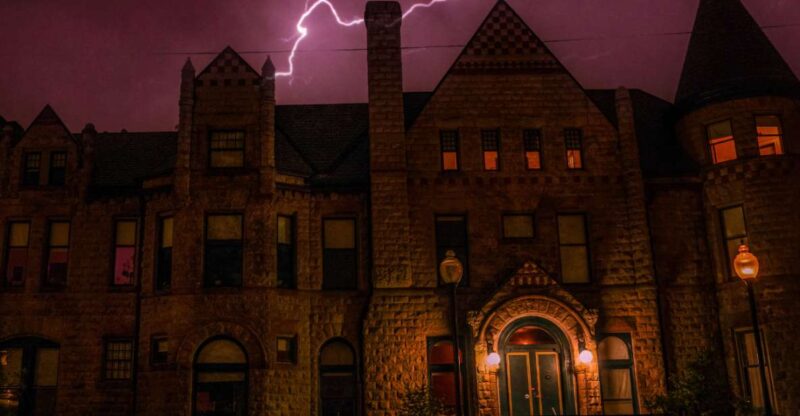 Detroit: Ghosts and Spirits Haunted Walking Tour - Starting Point and Logistics