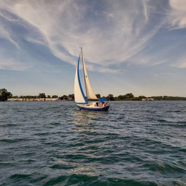 Detroit: Sailing Tour on the Detroit River - The Sum Up