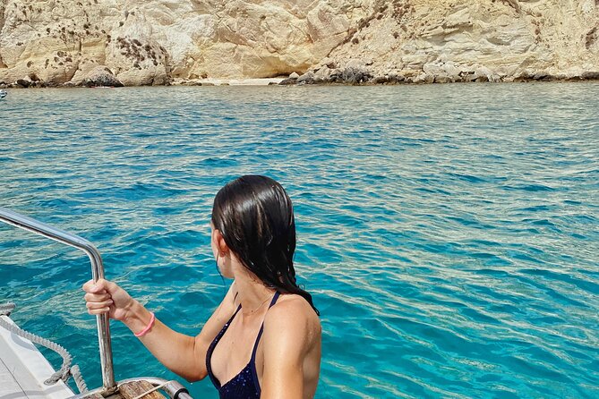 Devils Saddle Tour: 3 Snorkeling Stops/Soft Drinks/Actioncam - What to Expect on the Tour