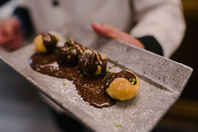 Devour Madrid Authentic Flamenco, Wine & Tapas Experience - Key Points