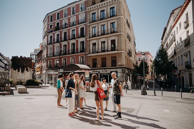 Devour Madrid: Paella & Tapas Cooking Class & Local Market Visit - Meeting Details and Logistics