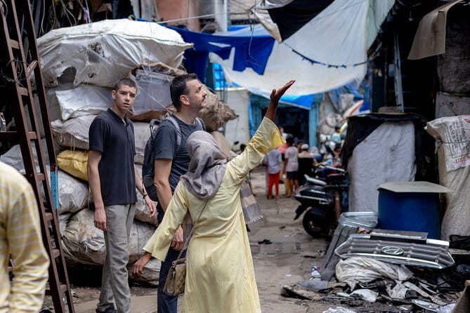 Dharavi Slum, Dhobi Ghat & Dabbawala Experience - Authentic Guides and Local Insights