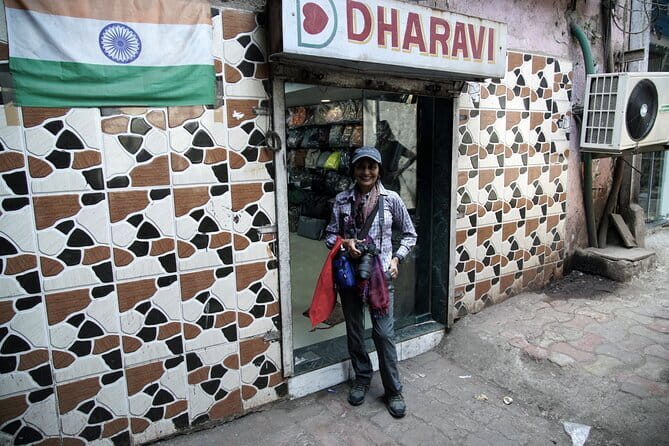 Dharavi Slum, Dhobi Ghat & Dabbawala Experience - Who Might Not Love It?