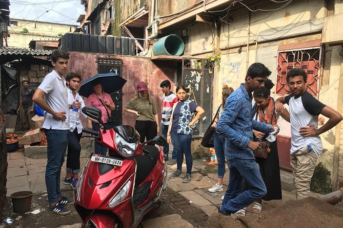 Dharavi Tour & Pottery Workshop - The Value of the Experience