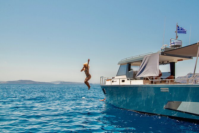 Diamond 36 Private Motor Yacht Caldera Cruise - Exploring the Picturesque Caldera