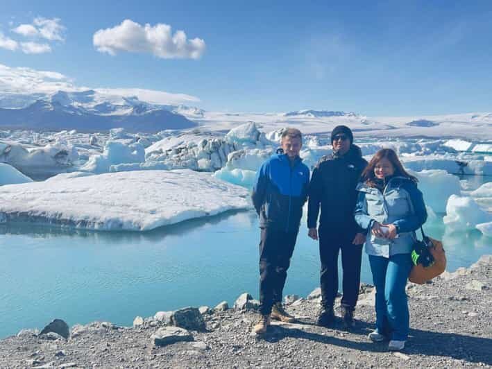 Diamond Beach & Jökulsárlón Glacier Exclusive Day Tour - The Itinerary in Detail