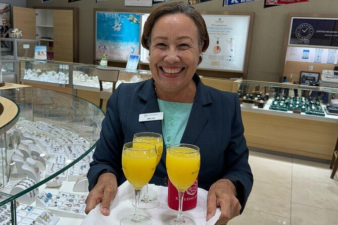 Diamond Shopping Experience with Champagne - A Closer Look at the Experience