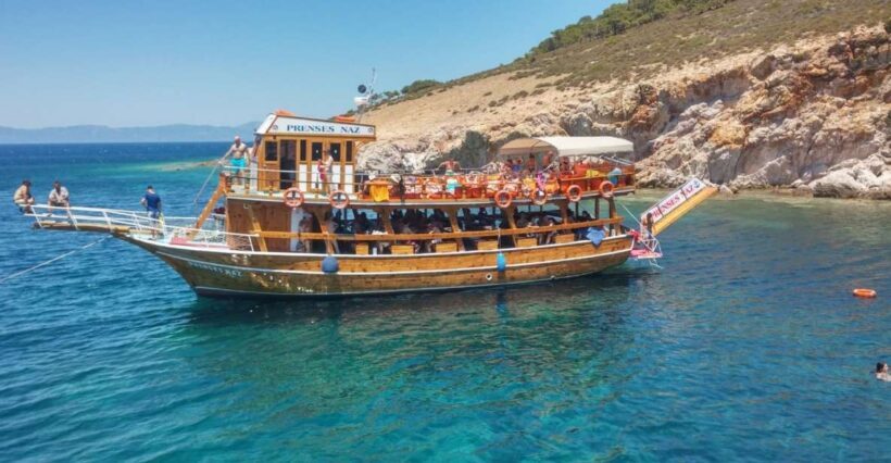 Didim/Altinkum: Lazy Day Boat Trip w/BBQ Lunch - In-Depth: The Experience of the Stops