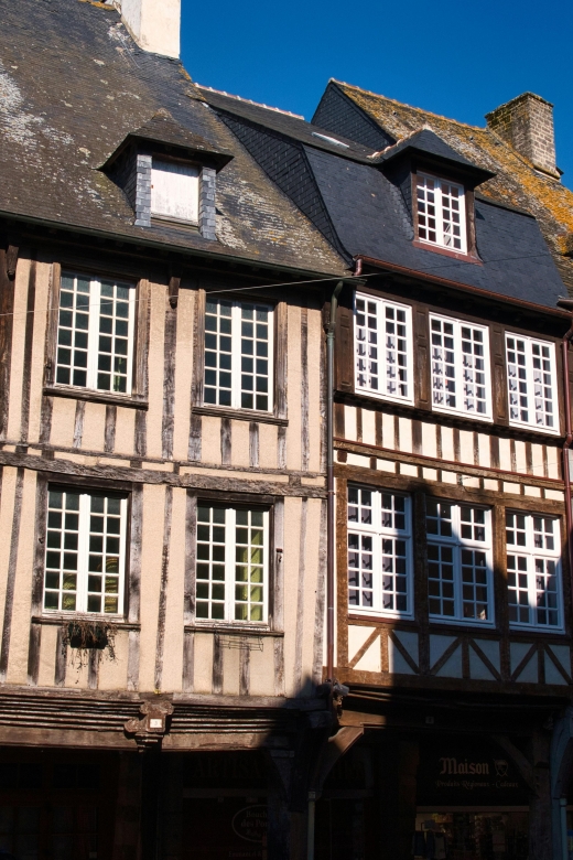 Dinan: Private Guided Walking Tour - Key Points