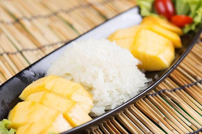 Dine and Cruise on Mekong River - Key Points