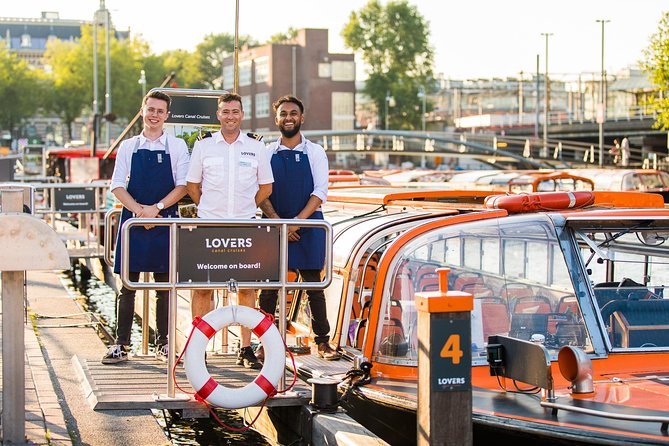 Dinner Canal Cruise Amsterdam: 4-Courses Including Drinks - Accessibility and Age Restrictions