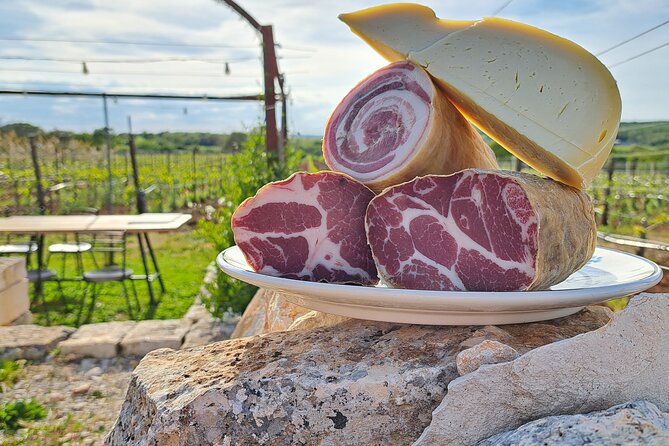 Dinner in the vineyard with wine tasting and walk - The Sum Up