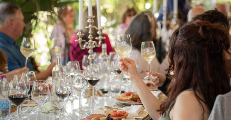 Dinner in Winery Garden and Wine Tasting in San Gimignano - Key Points