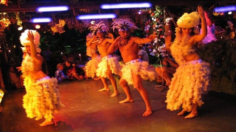 Dinner Show in Bali Hai with Wine refill and transportation - Exploring the Bali Hai Dinner Show