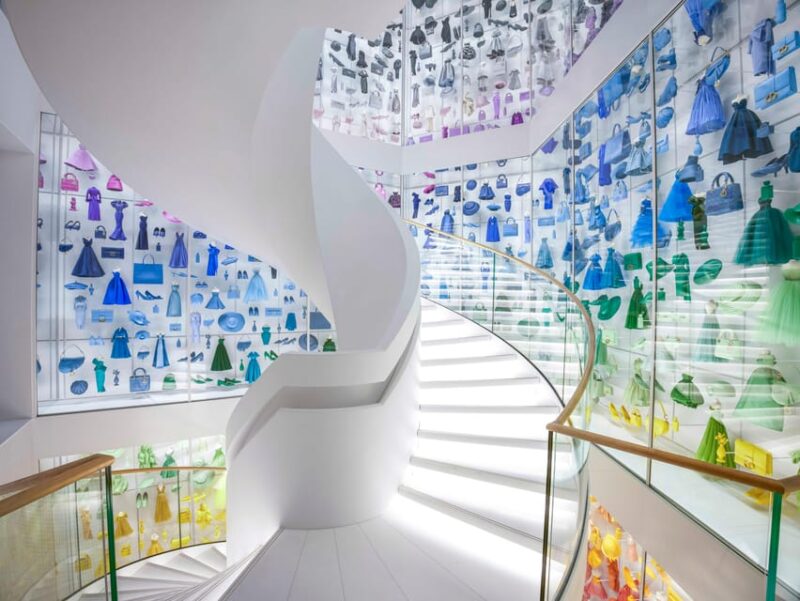 Dior Museum and Vintage Side-car Tour in Paris - An Unconventional Way to See Paris