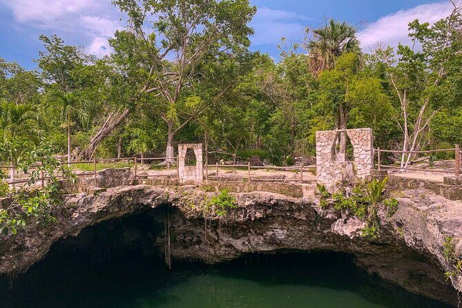 Discover 3 Cenotes, 1 Lagoon! from Cancun - FAQ