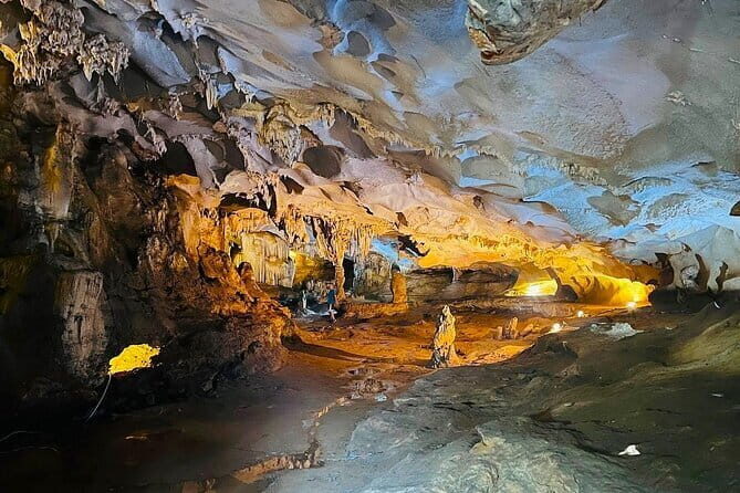 Discover a Secret Day Cruise Bai Tu Long Bay Off the Beaten Path - Who Would Love This Tour?