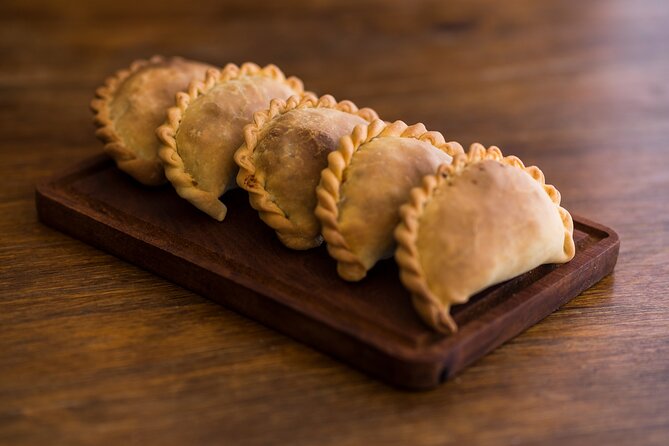 Discover Argentine Wines and Delicious Tapas - Key Points