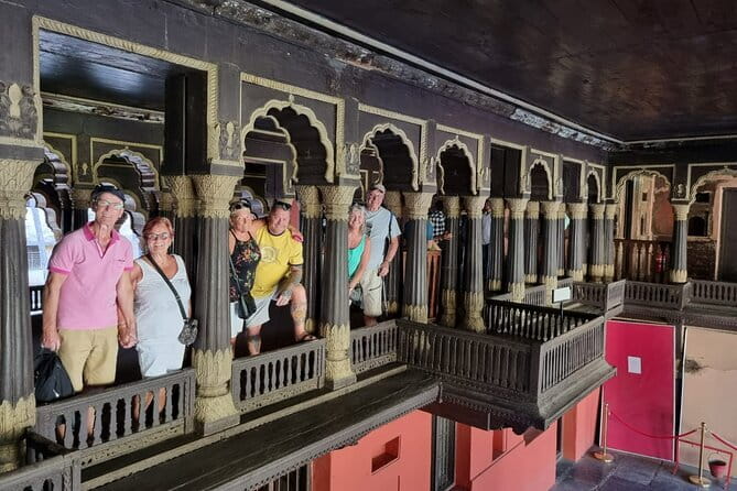 Discover Bangalore with Me (A Private Historical Walk Tour) - The Sum Up