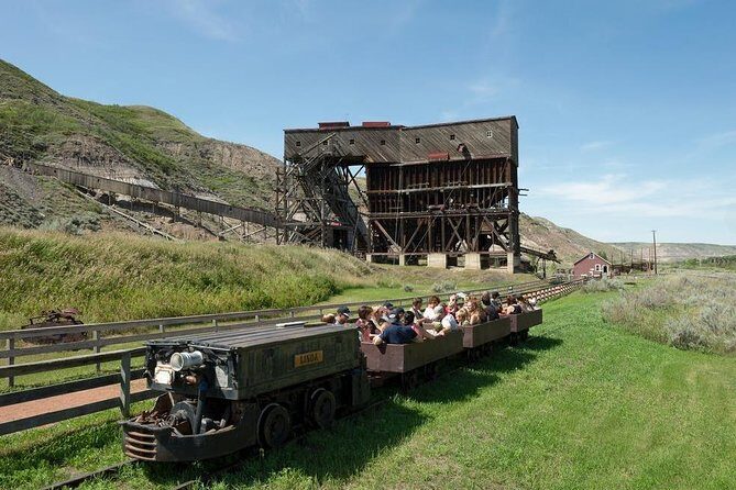 Discover Drumheller, Horseshoe Canyon, Royal Tyrrell Museum - Starting Point: Calgary’s Convenient Pickup Spots