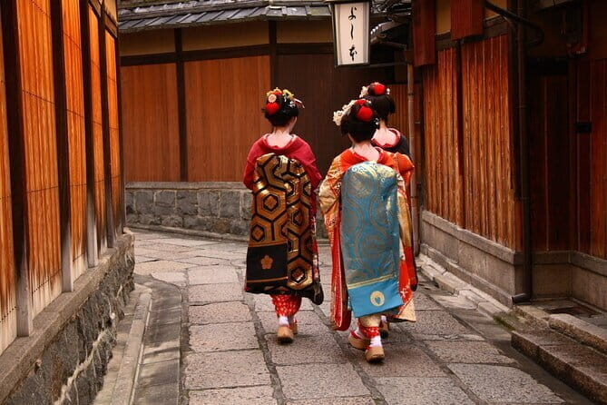 Discover Every Bit of Kyoto Imperial Palace - Who Will Appreciate This Tour?