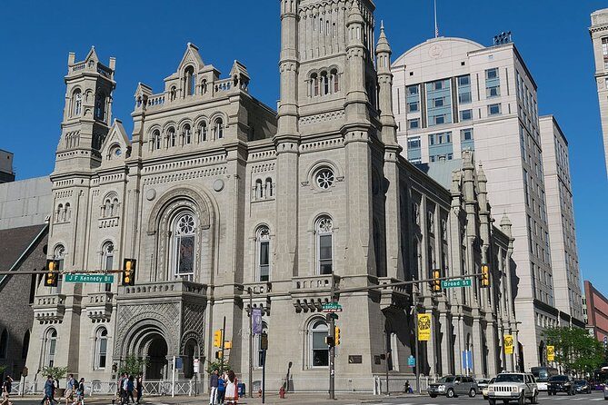 Discover Fantastic Philadelphia: Self-Guided Audio Tour - The Sum Up