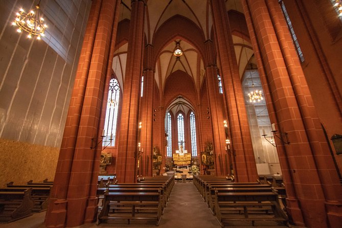 Discover Frankfurts most Photogenic Spots with a Local - FAQ