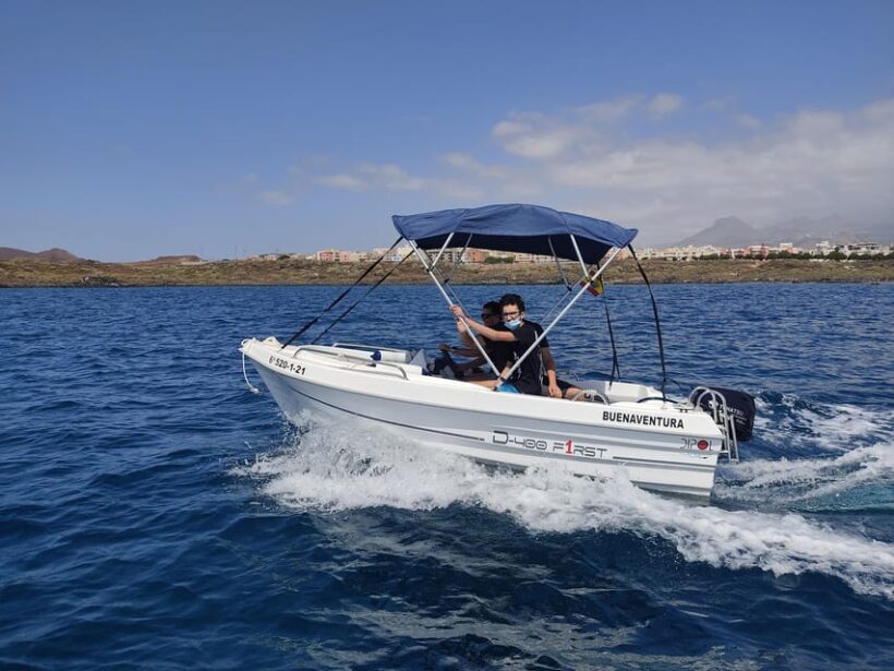 "Discover Freedom: Rent a Boat, No License Required!" - The Sum Up