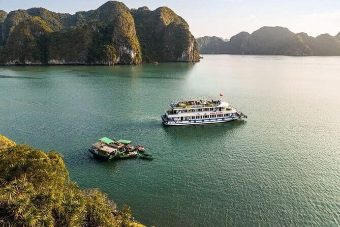Discover Ha Long Bay in 1 Day: Cruise, Kayak, Cave, Lunch, Island - Key Points