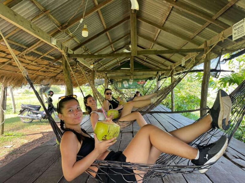 Discover half day country side tours ;cave;salt; pepper farm - Key Points