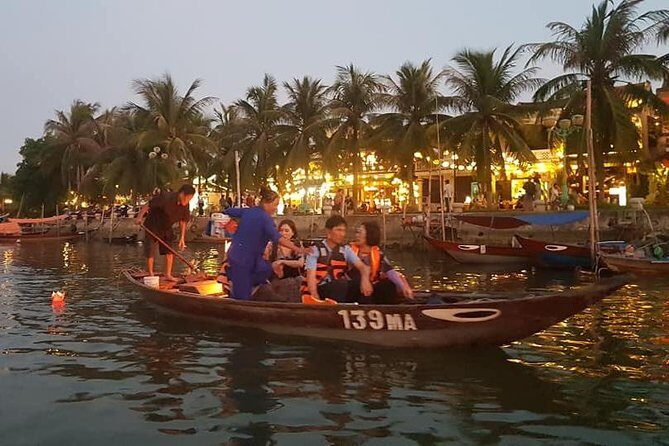 Discover Hoi An Walking Tour, Sampan Boat Ride, Night Market &Colourful Lanterns - Why This Tour Is Worth Considering
