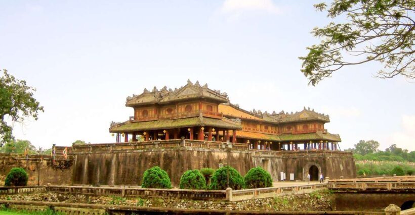 Discover Hue with a Knowledgeable English-Speaking Driver - The Sum Up