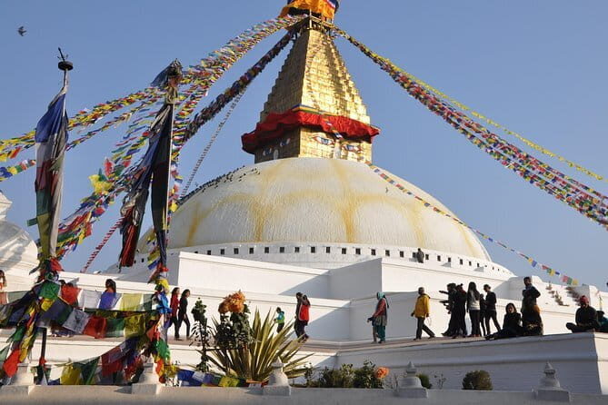 Discover Kathmandu and its valley on a private tour with a French-speaking guide - Discover Kathmandu and Its Valley on a Private Tour with a French-Speaking Guide