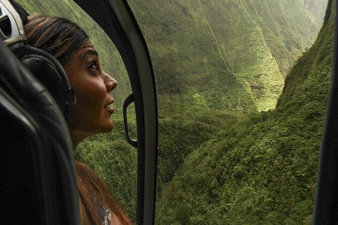 Discover Kauai Helicopter Tour from Princeville - A Deep Dive into the Experience