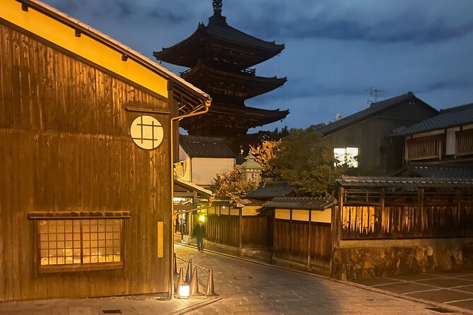 Discover Kyoto at Night by Bike - Key Points