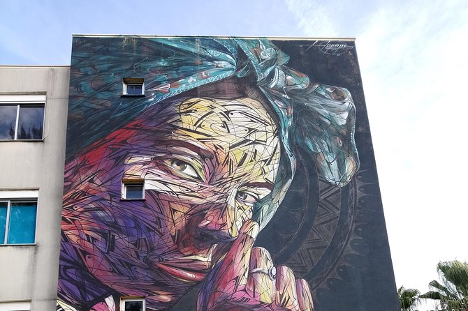 Discover Lisbon's Best Street Art - Analyzing Value: Is It Worth It?